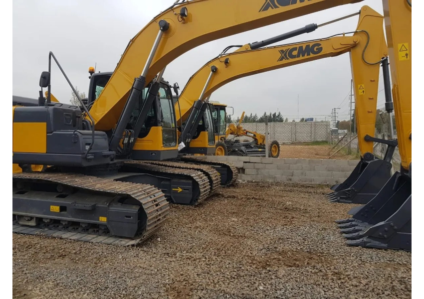 Excavadora Xcmg Xe215 Brasilera 21 Toneladas | Agrofy Excavadora Xcmg Xe215 Brasilera 21 Toneladas | Agrofy
